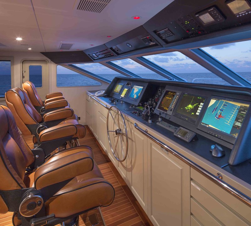 CHANSON Yacht Charter Details, Christensen | CHARTERWORLD Luxury ...